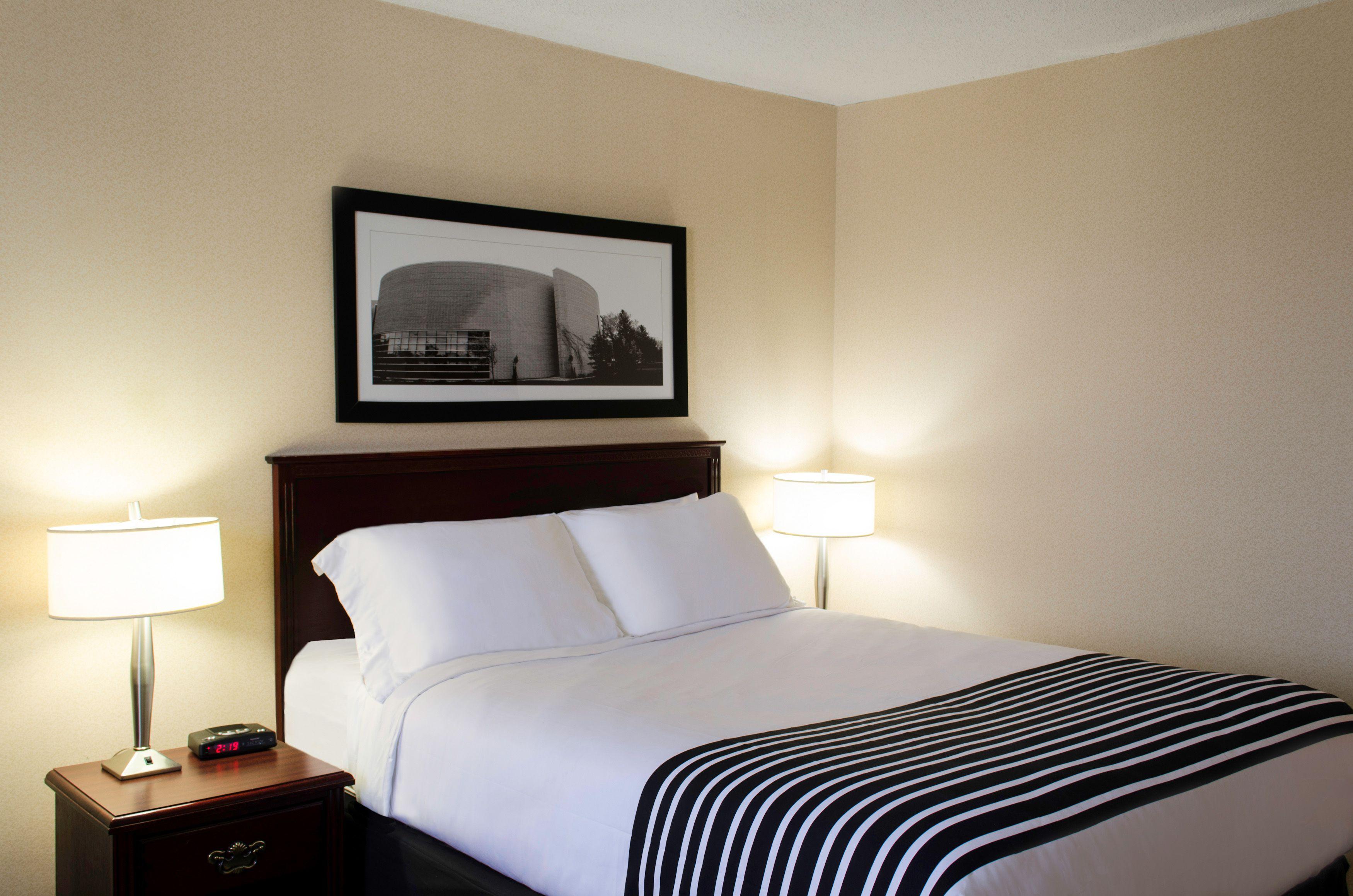 SANDMAN HOTEL LETHBRIDGE | ⋆⋆⋆ | CANADA | SEASON DEALS FROM $77